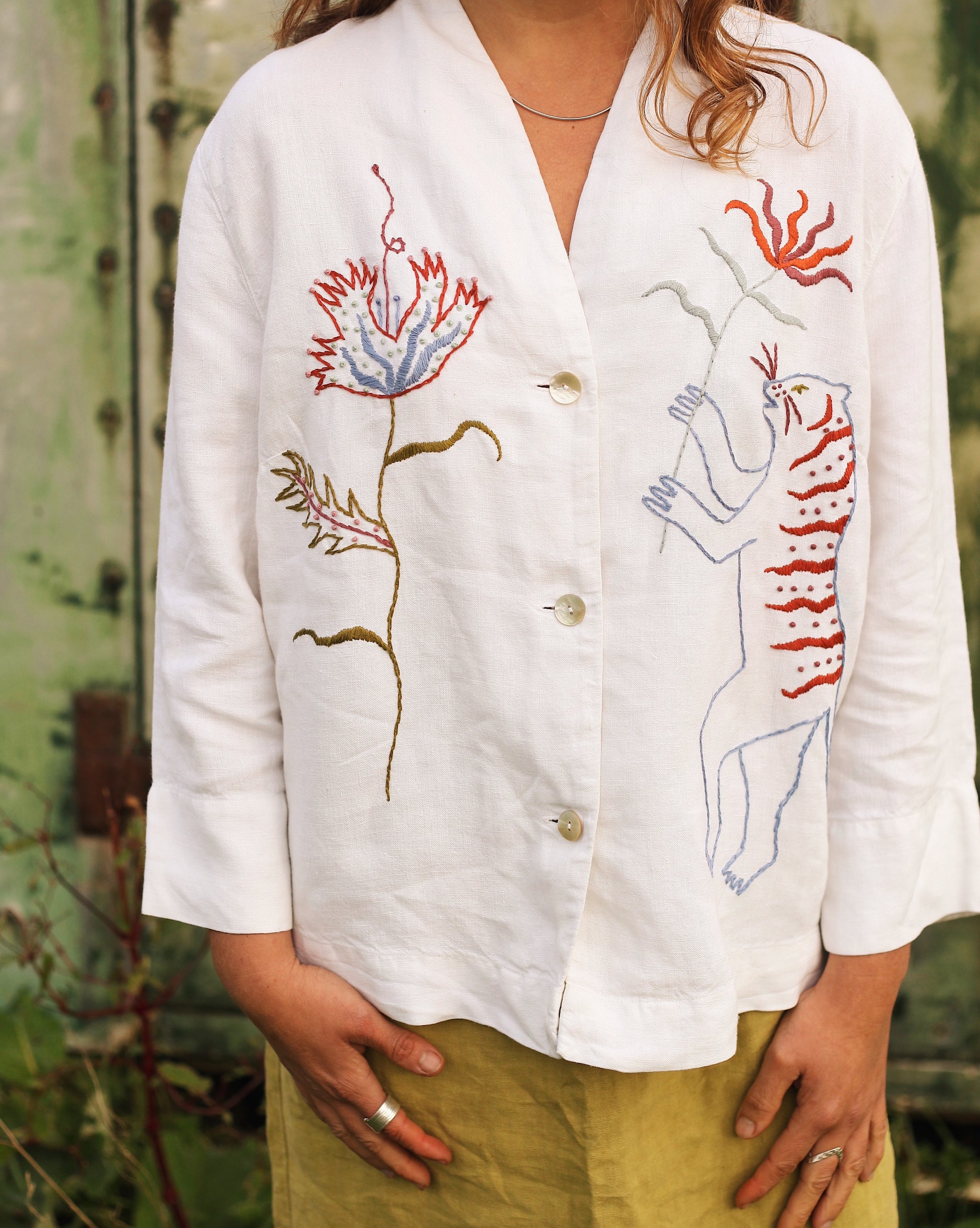 Hand Embroidered Linen Tiger & Poppy Shirt – Madeleine Illustration